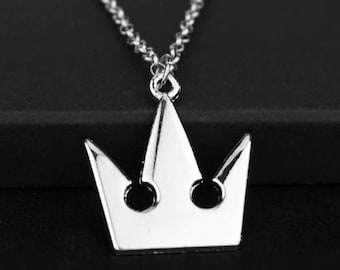 Sora Crown Necklace | Etsy