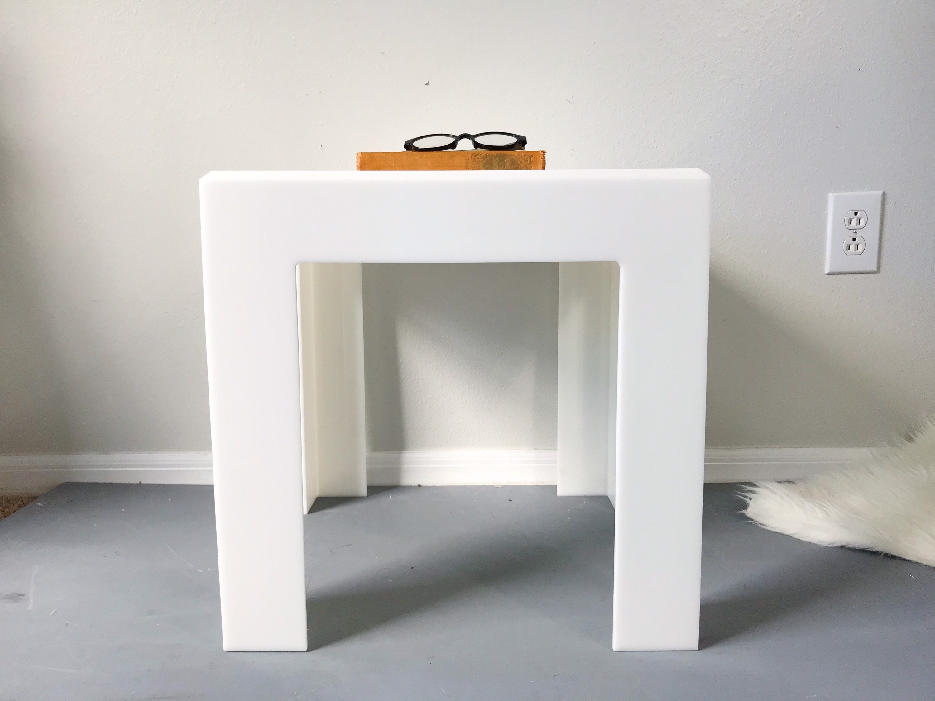 Vintage Mid-Century Modern Lucite White Acrylic Side Table | Etsy