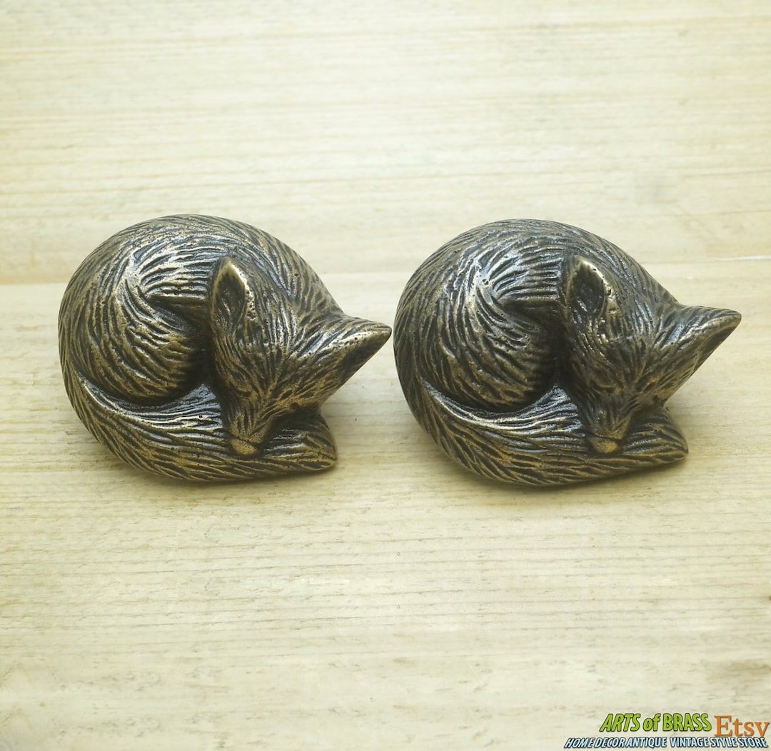 Lot of 2 Pcs Vintage Sleeping FOX Solid Brass Cabinet Door Brass Round ...