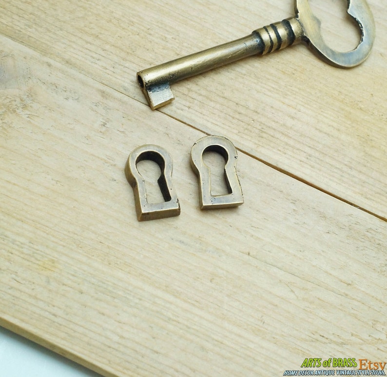 Set Vintage Skeleton KEY & LOCK With Escutcheon Key Hole Plate - Etsy