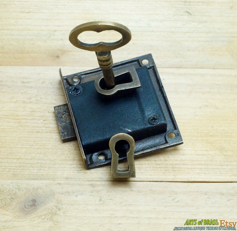 Set Vintage Skeleton KEY & LOCK With Escutcheon Key Hole Plate - Etsy