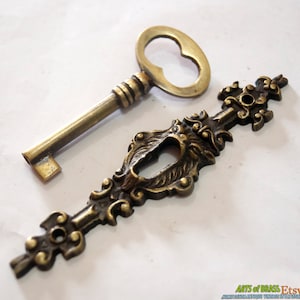 Set Vintage Key Lock and SKELETON Key With LION MOUTH Antique Key Hole ...