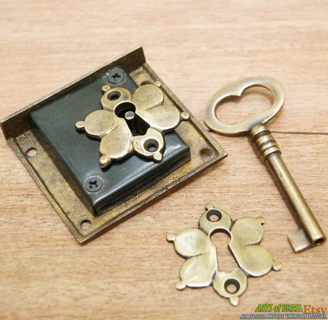 SET Vintage FLOWER Key Hole Plate With Antique Key Lock and SKELETON ...