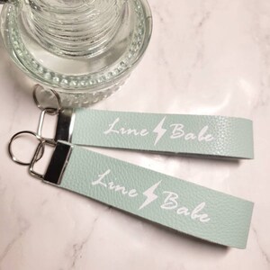 LINE BABE Lightning Bolt Key Fob, Faux Leather Key Chain, Lightning ...
