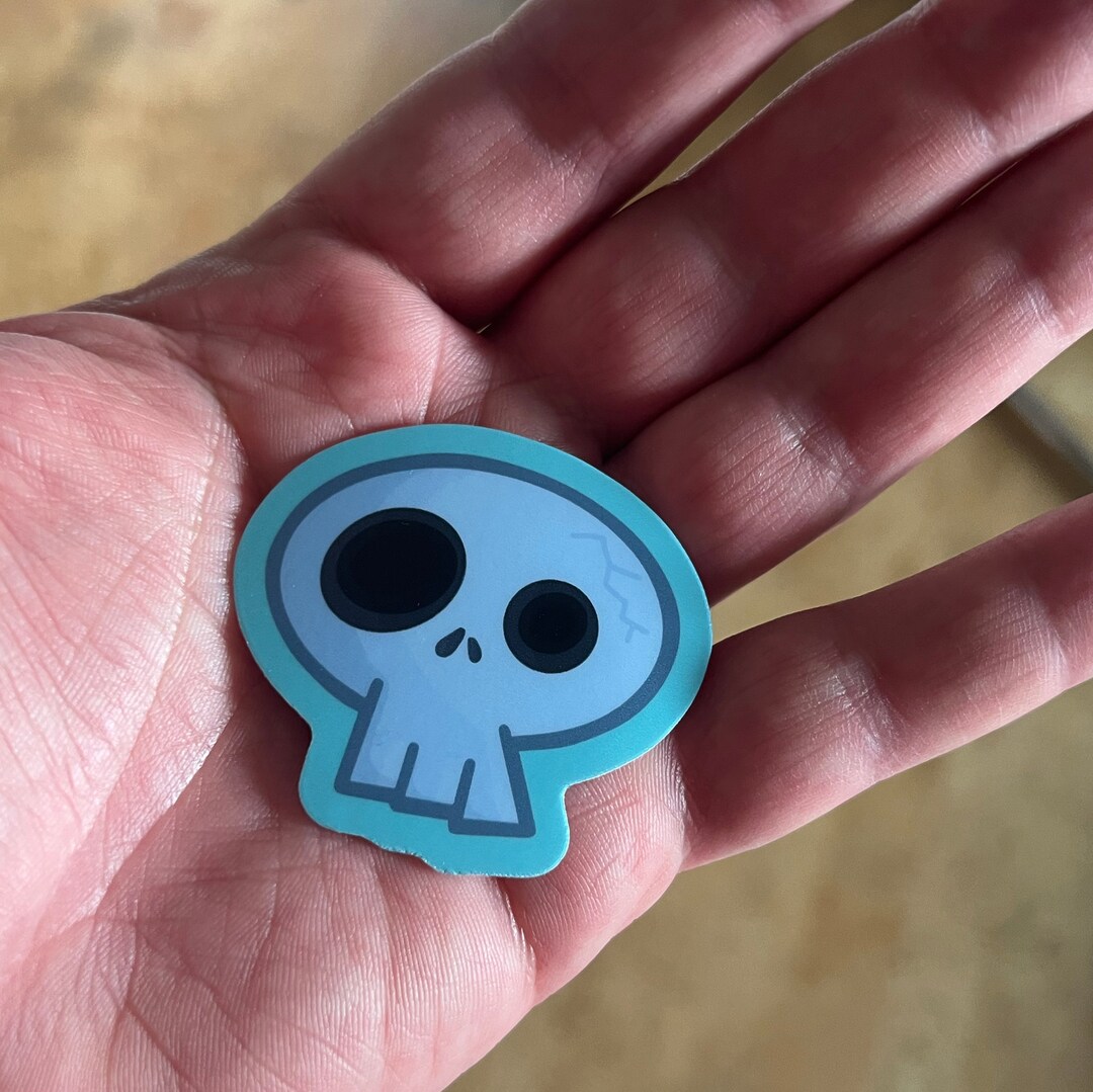 Pirate Skull Vinyl Sticker Decal (1 Inch × 1.8 Inch) | for Hydroflask ...