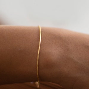Thin Gold Bracelet, Box Chain Bracelet | Dainty Thin Gold Chain ...