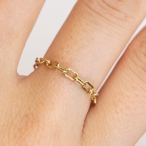 Paperclip Chain Ring // Dainty Chain Ring // Small Oval Link Chain ...