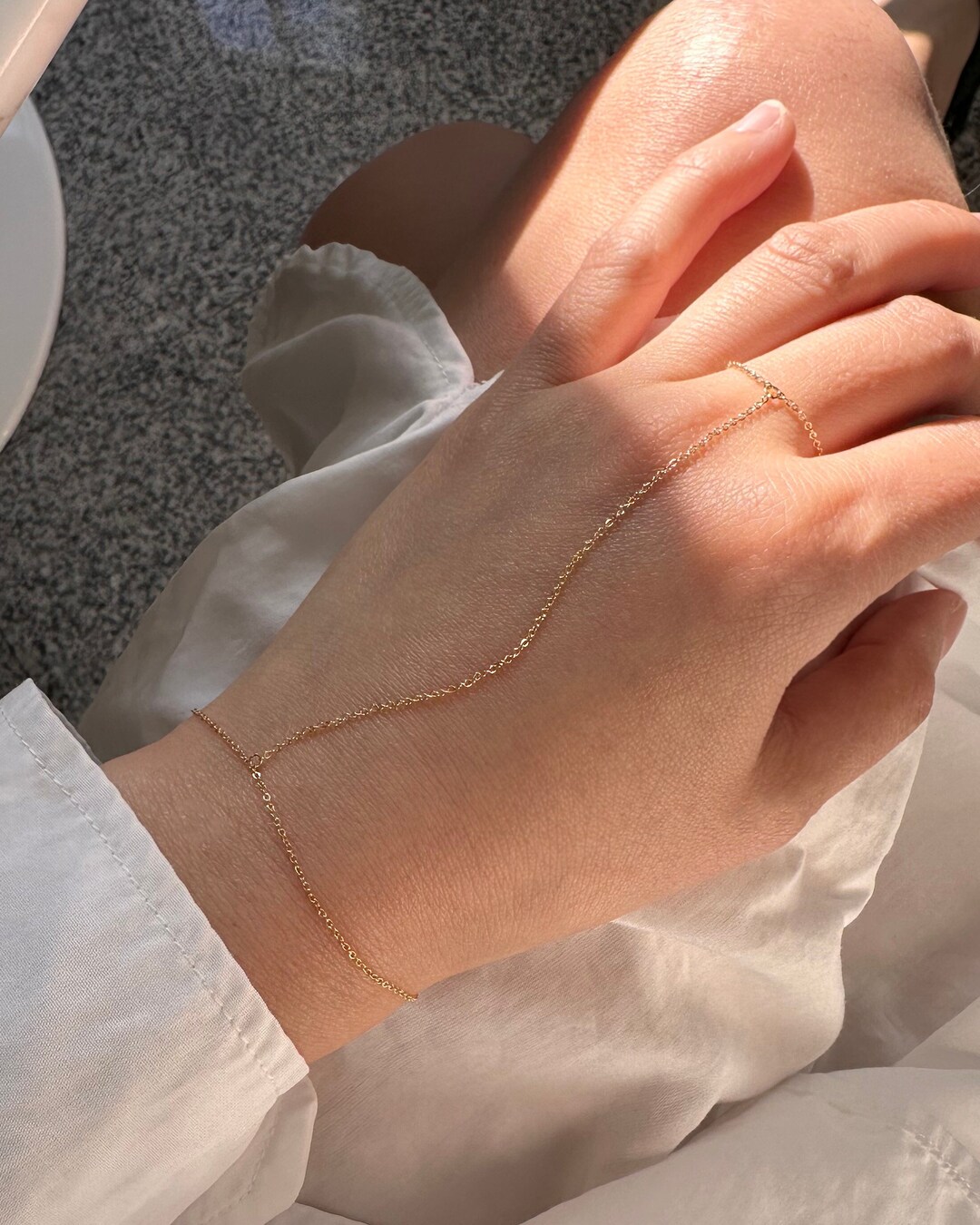 14k Solid Gold Hand Chain Bracelets / 14k Hand Chain Ring Bracelet - Etsy