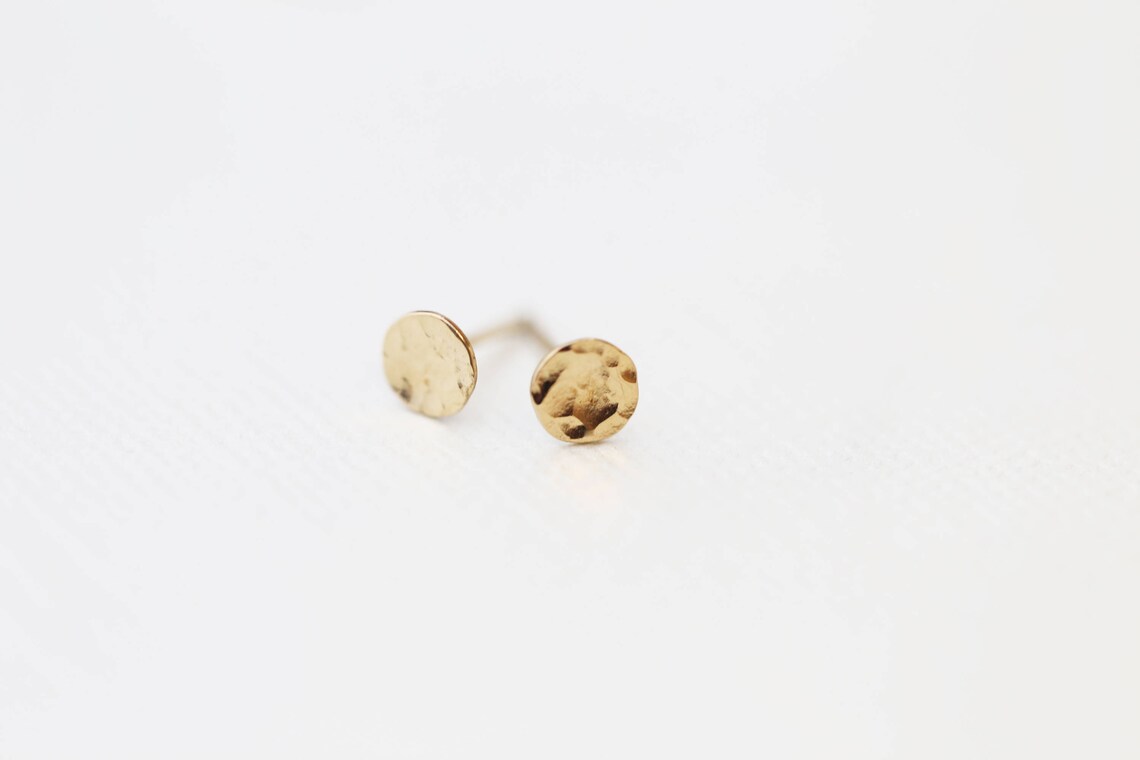 Simple Round Studs // Gold Filled Circle Stud Earrings / Everyday ...