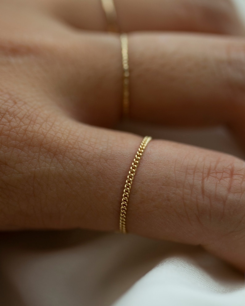 Dainty Curb Chain Ring in 14k Gold 14k Dainty Chain Ring - Etsy