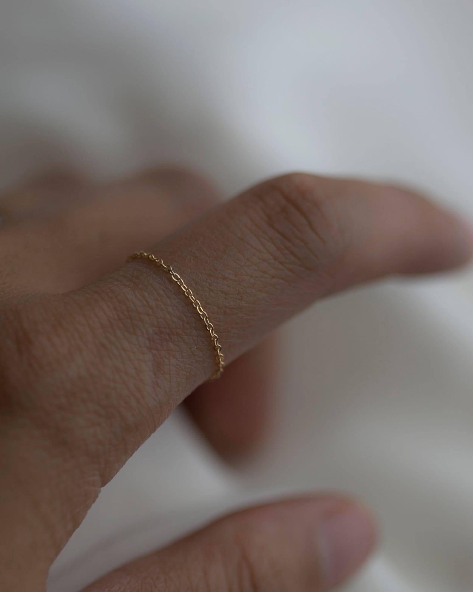 14k Dainty Chain Ring / Super Dainty Link Chain Ring / Barely | Etsy