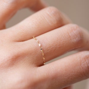 Chain Ring / Dainty 14k Gold Soft Ring / 14k Solid Gold Dapped Chain ...