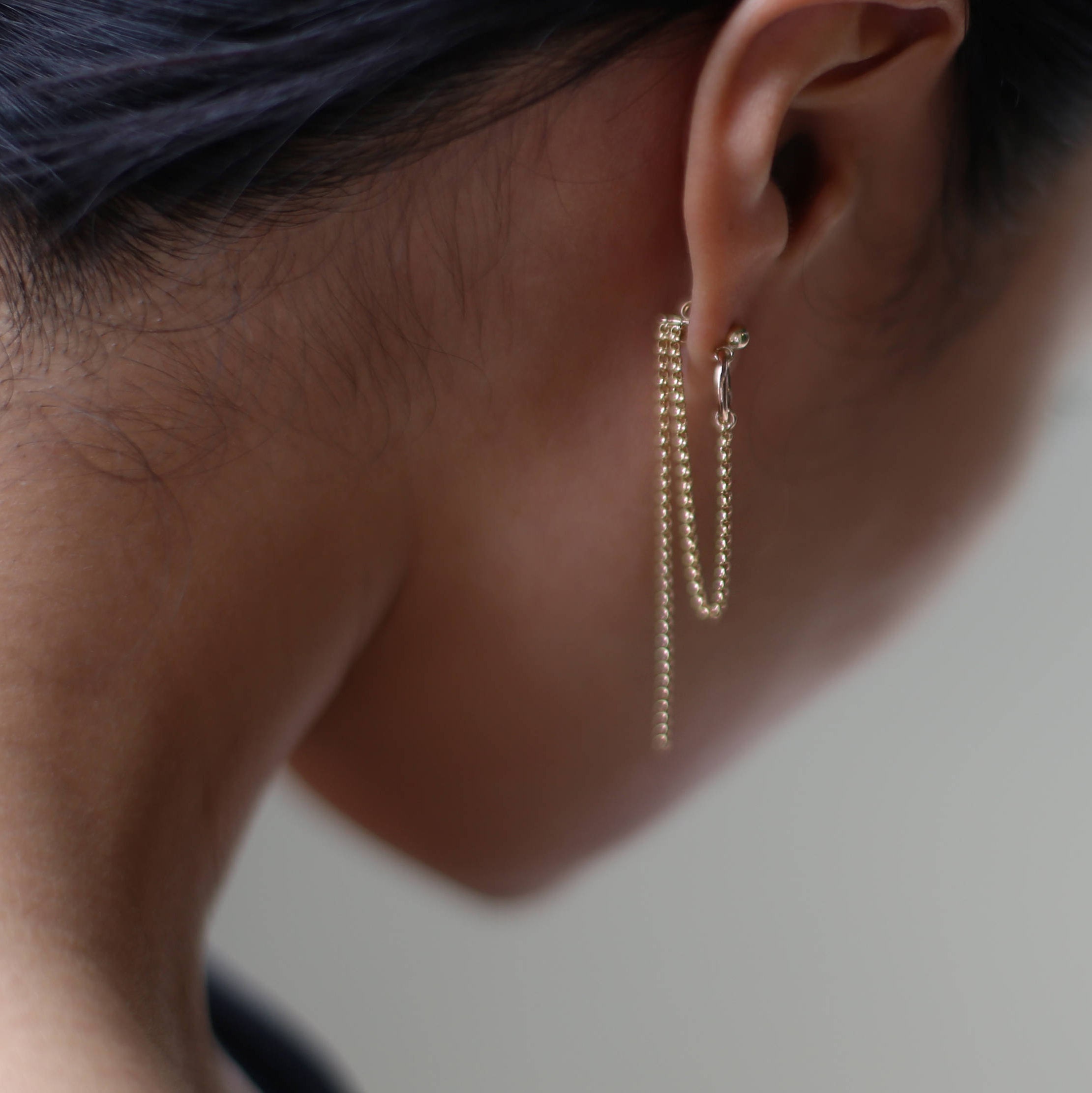 Chain Ring Thread Earrings // Dangling Chain Hoop Ear Thread | Etsy