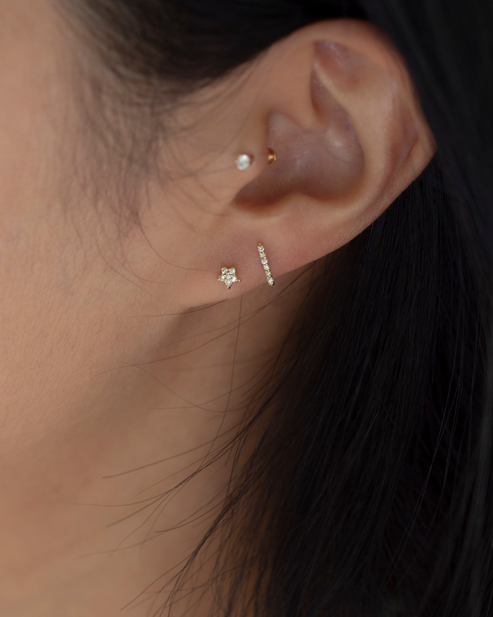 14k Gold Diamond Bar Stud Earring With Ball Screw Backings. Diamond Bar ...