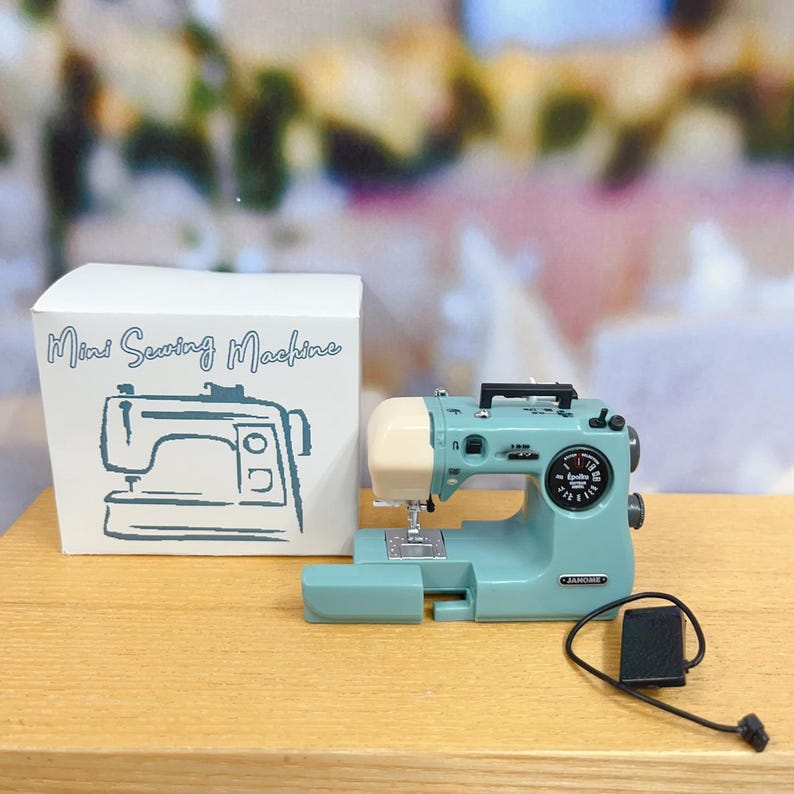 Mini Sewing Machine Toy for Kids - Cute Janome Style Pretend Play ...