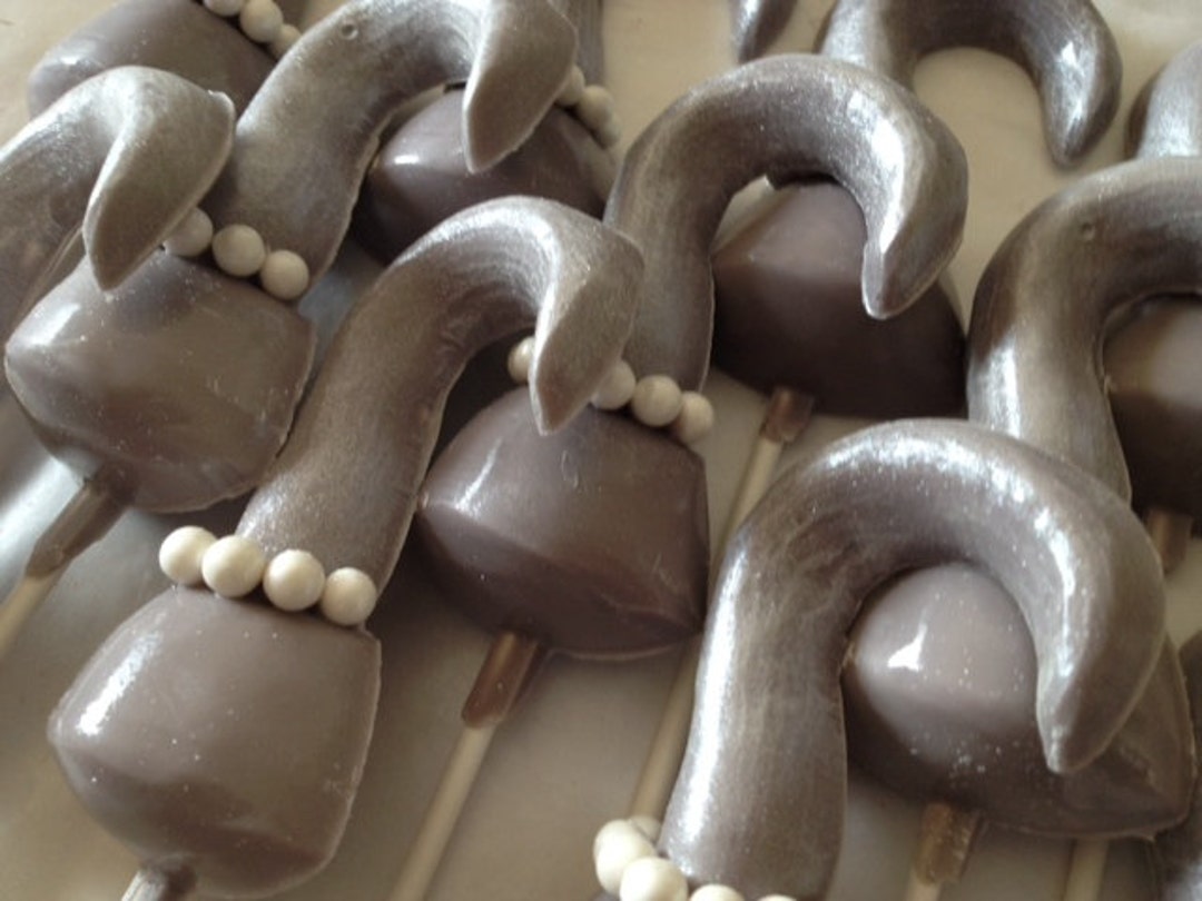 HOOK Chocolate Lollipops 1 Dozen Peter Pan, Captain Hook, Jake and the ...