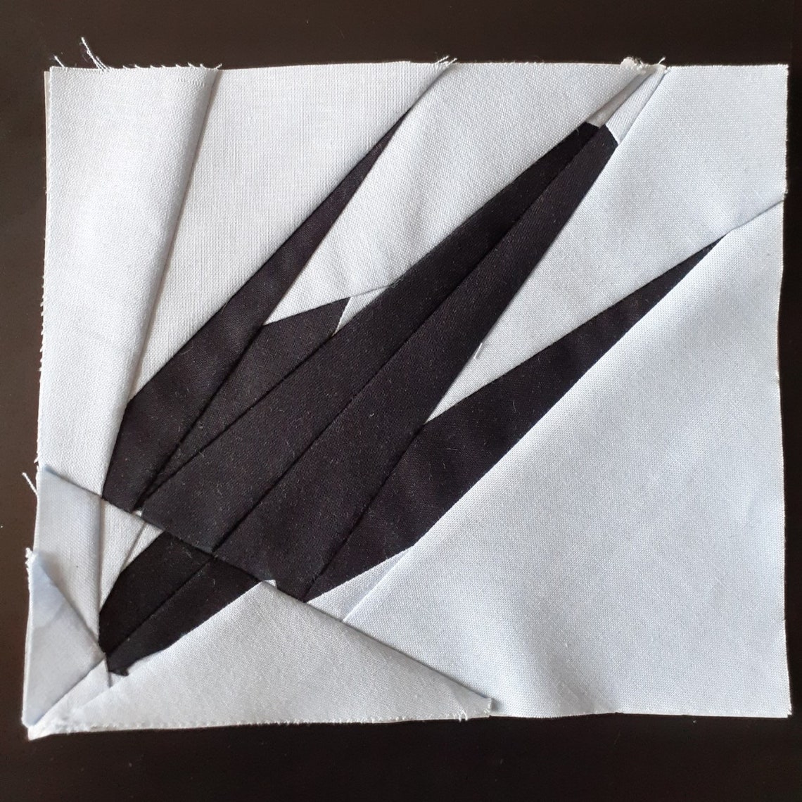 The Peregrine Falcon Dive Foundation Paper Piecing Pattern, FPP Quilt ...