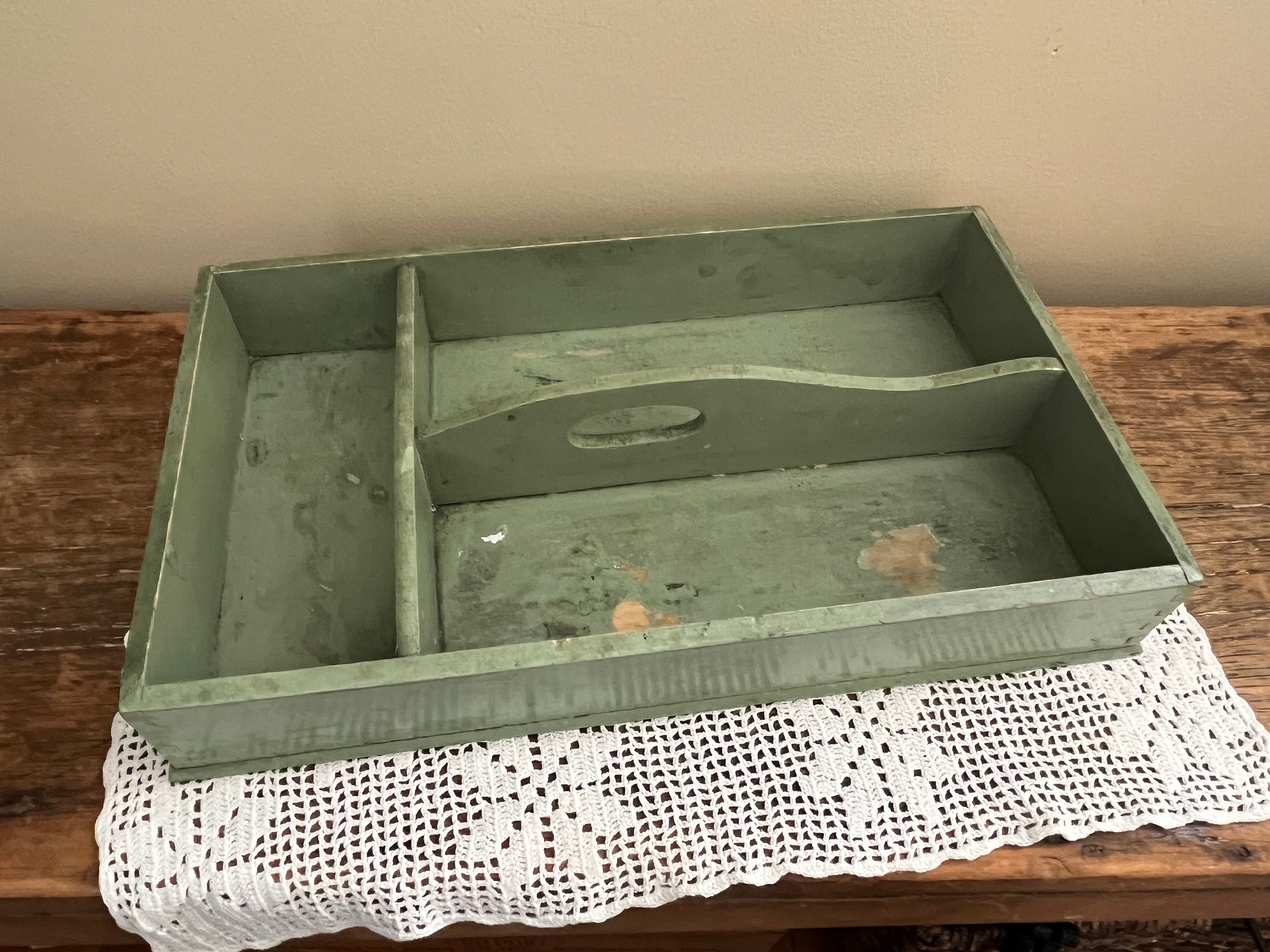 Primitive Wood Tote Box - Farmhouse Flatware Caddy - Chippy Paint Tote ...