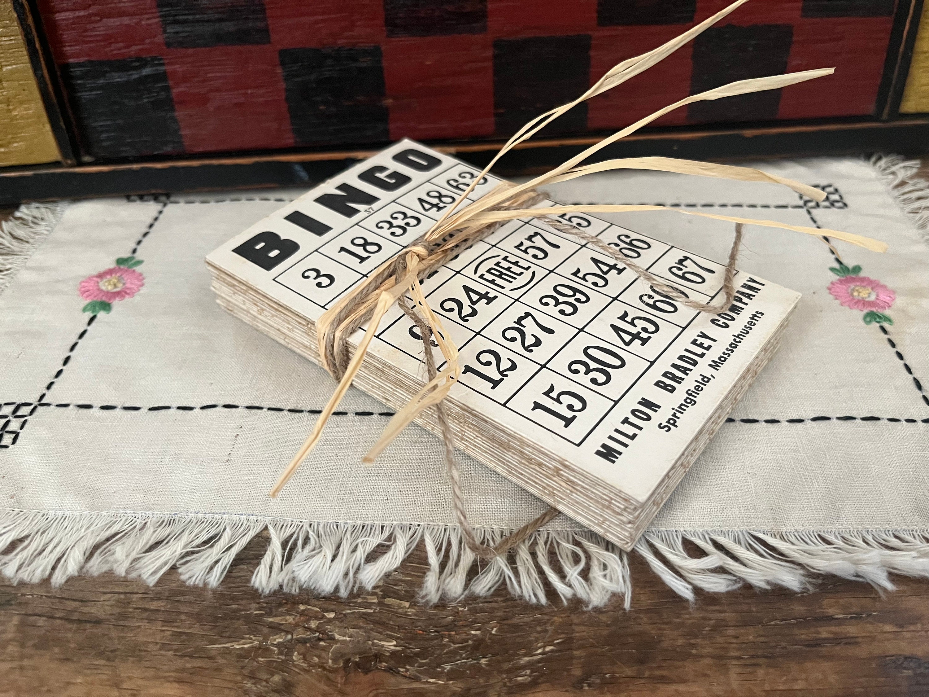 Vintage Bingo Game Cards Wood Numbers and Card Markers - Etsy