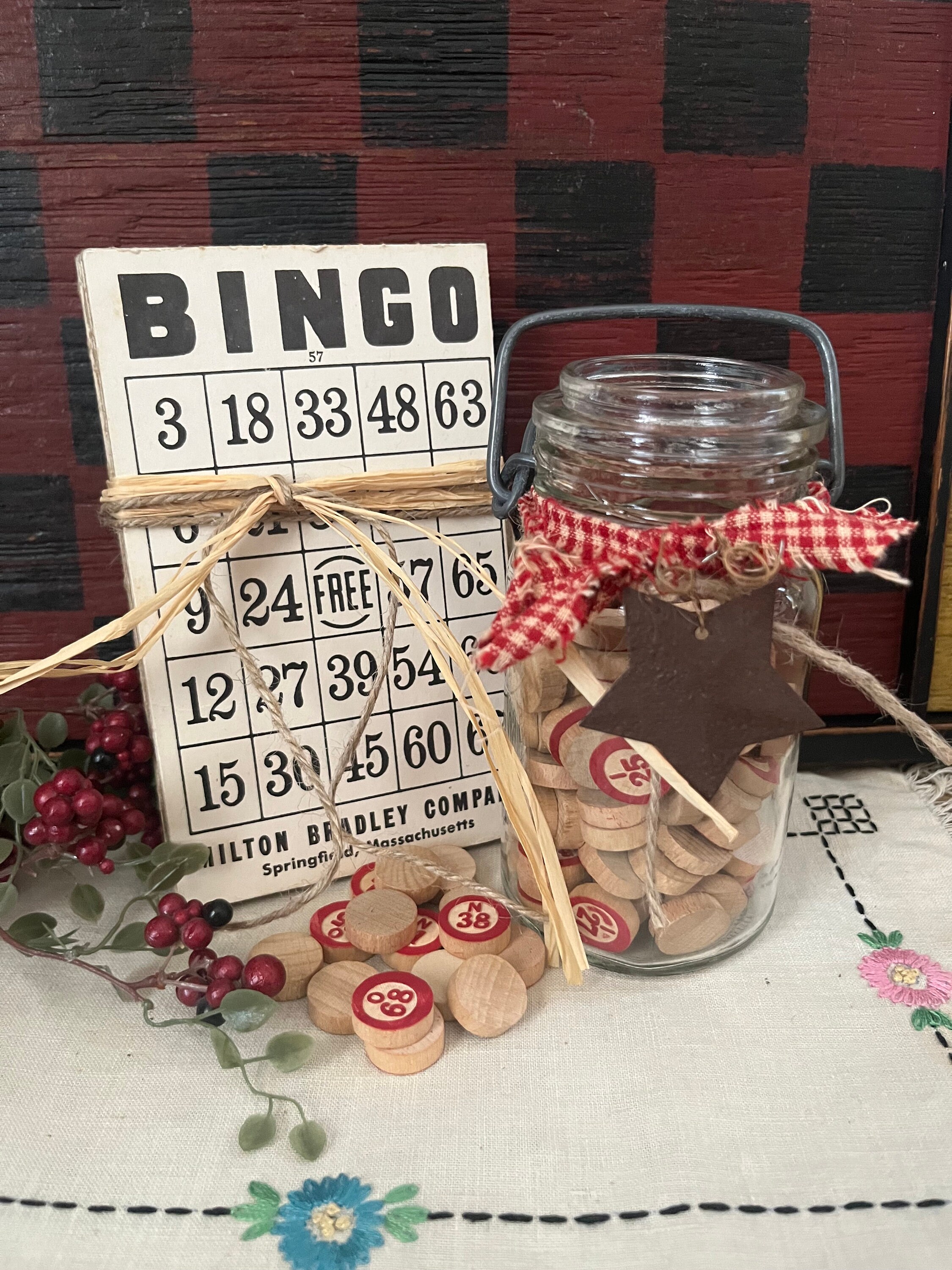 Vintage Bingo Game Cards Wood Numbers and Card Markers - Etsy