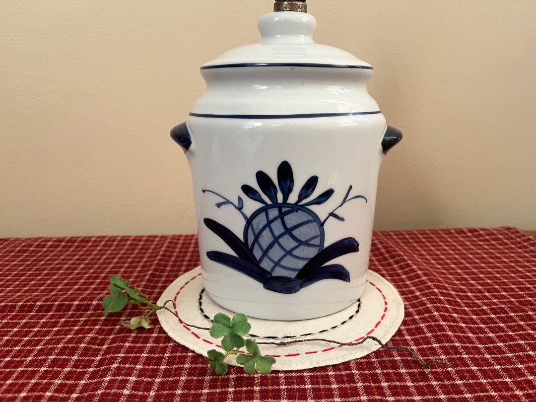 Vintage Blue White Pineapple Crock Lamp - Country Welcome Crock Jug Pottery Lamp With Blue ...