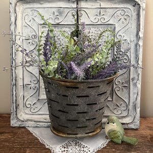 Rustic Galvanized Olive Bucket W/ Handle - Distressed Primitive Country ...