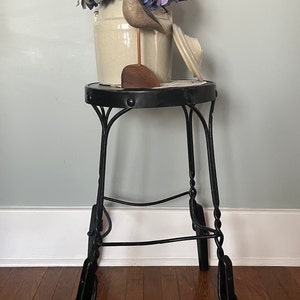 Vintage Metal Ice Cream Shop Stool Vintage Soda Shop Twisted Metal ...