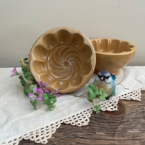 Set of 2 Antique Stoneware Mold W/ Swirl Pattern - Vintage Pudding ...