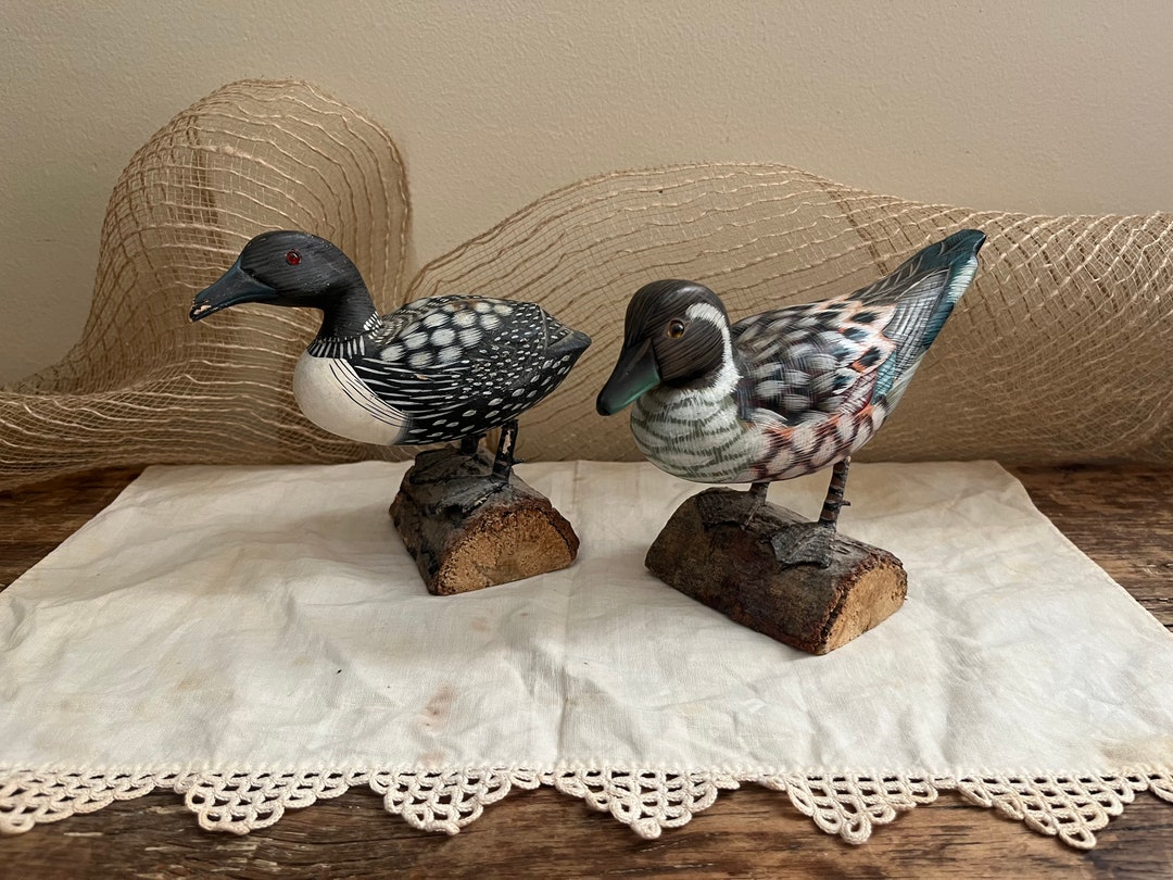 Pair of Wood Carved Ducks - Vintage Carved Wood Miniature Ducks ...