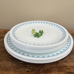Vintage Corelle Snowflake Blue Pattern Luncheon and Dinner Plates Circa ...