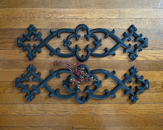Vintage 24 1/2” Heavy Cast Iron Wall Art - Decorative Wall Hanging ...