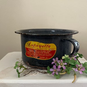 Rustic Gray Enamel Chamber Pot - Distressed Primitive Speckle Gray ...