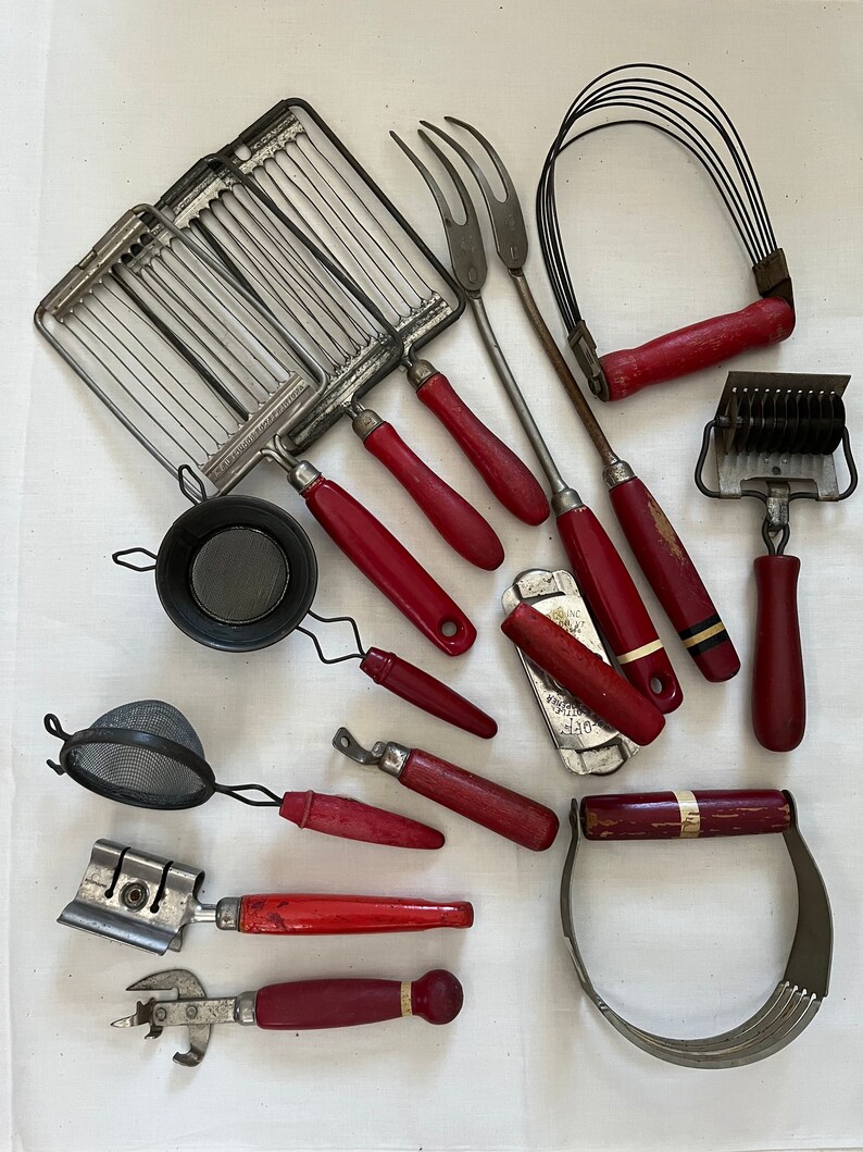 Vintage Red Wood Handle Kitchen Utensils Farmhouse Cottage Ekco Androck ...
