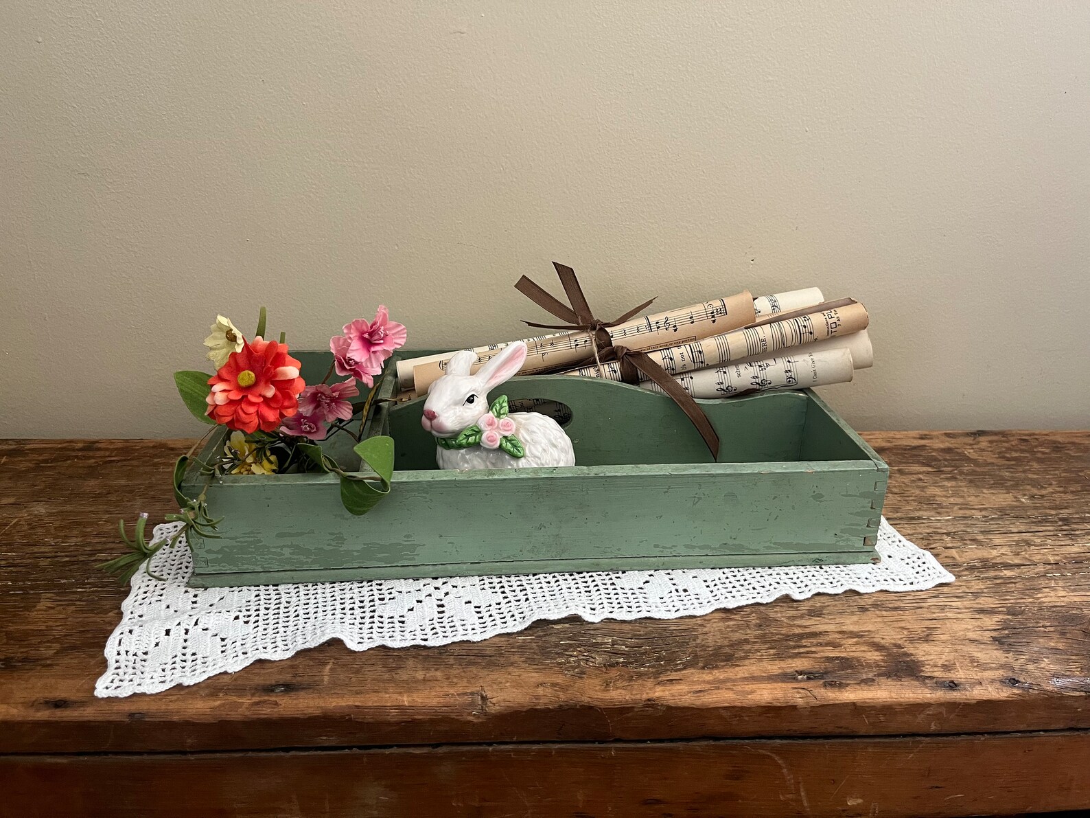 Primitive Wood Tote Box - Farmhouse Flatware Caddy - Chippy Paint Tote ...