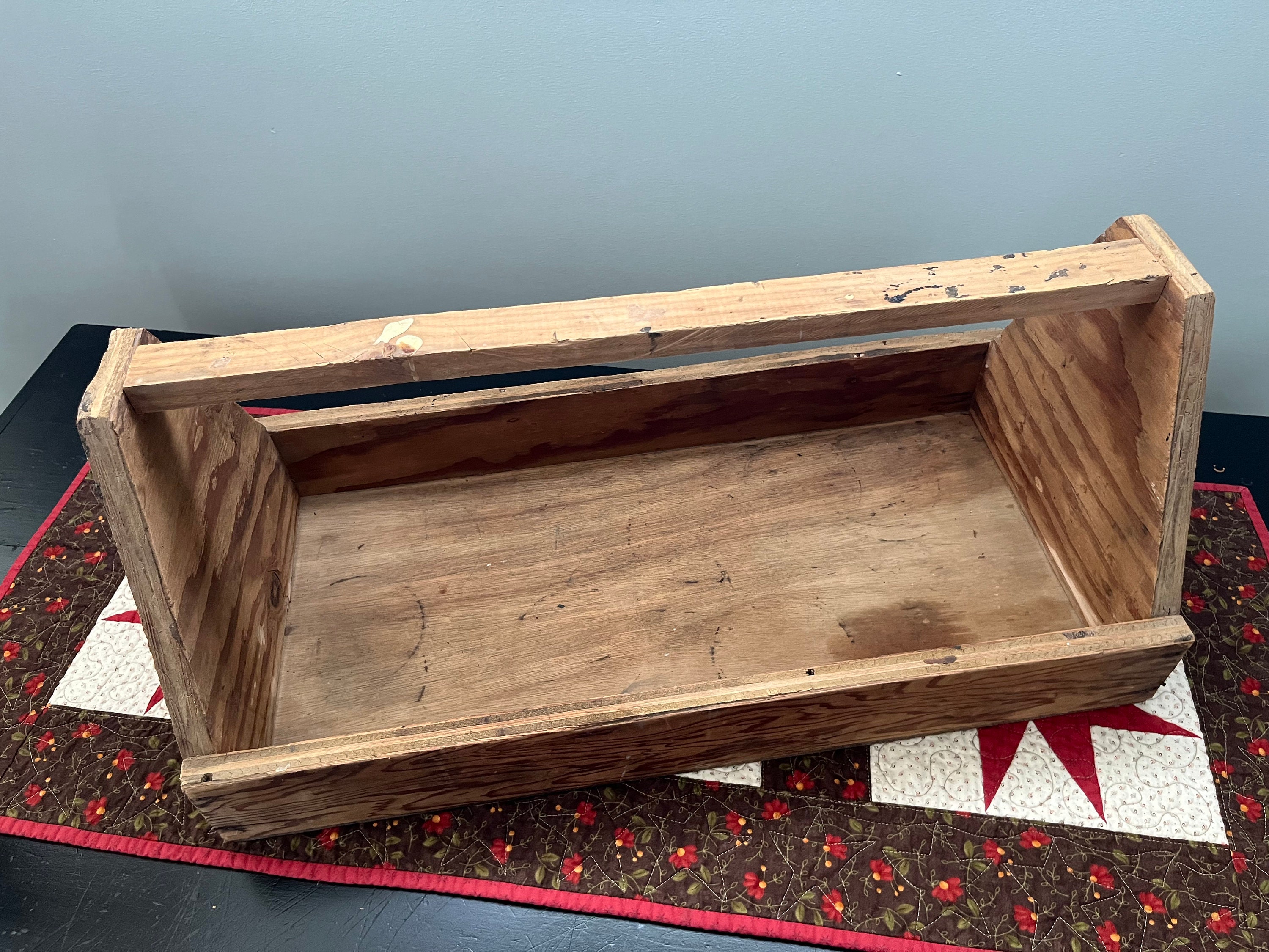 Primitive Wood Tote Box Farmhouse Caddy Handmade Chippy Paint Tote ...