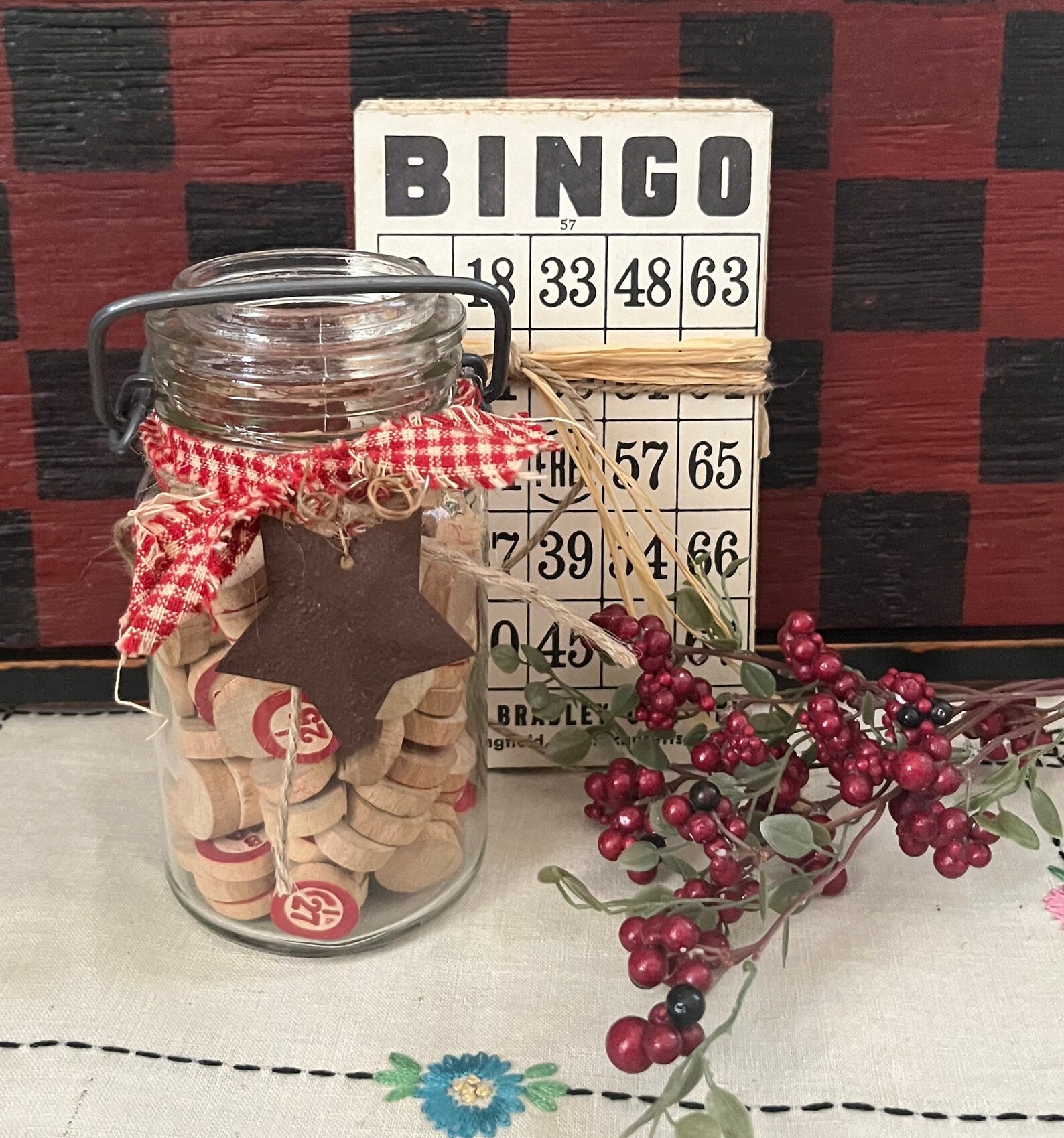 Vintage Bingo Game Cards Wood Numbers and Card Markers Vintage Bingo ...