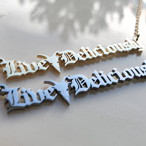 PRAISE LILITH Scroll Pendant Necklace - Etsy