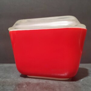 Vintage Red Pyrex Refrigerator Dish with Glass Lid | Etsy