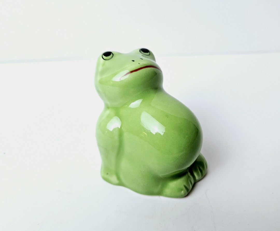 Vintage Green Ceramic Pregnant Frog Figurine - Etsy