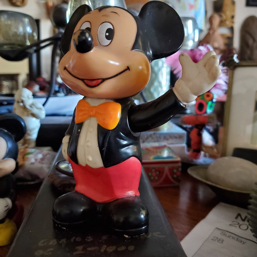 Vintage Walt Disney Productions Mickey Mouse Plastic Bank Mickey Piggy ...