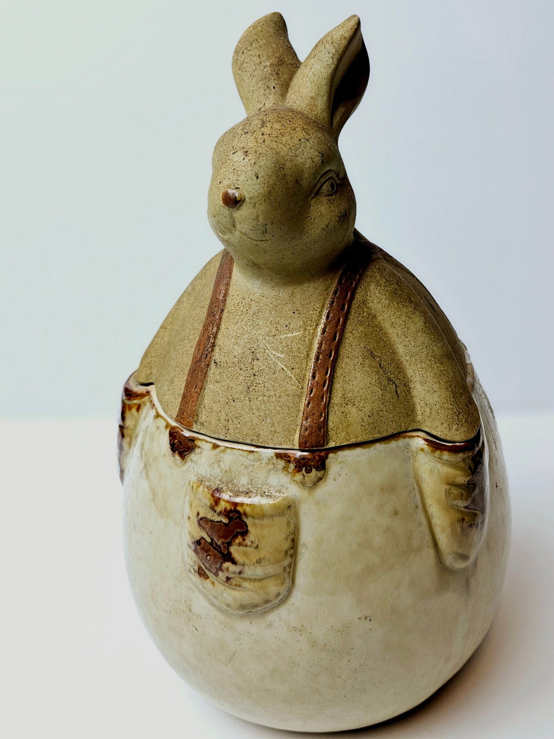 Vintage Rustic Farmhouse Kitchen Country Bunny Rabbit Wearing ...