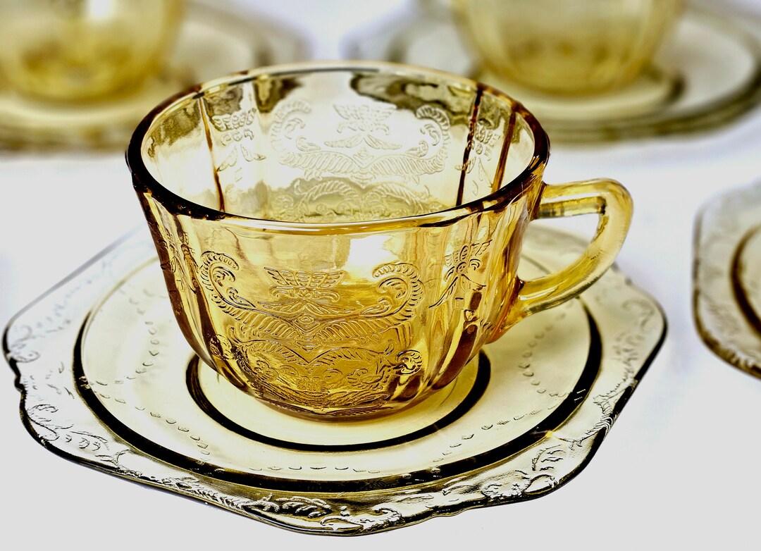 Juego de taza y platillo Madrid Amber de Federal Glass - Etsy España