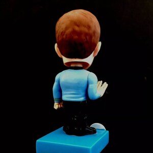 Vintage Sheldon Cooper as Spock - Big Bang Theory Wacky Wobbler ...