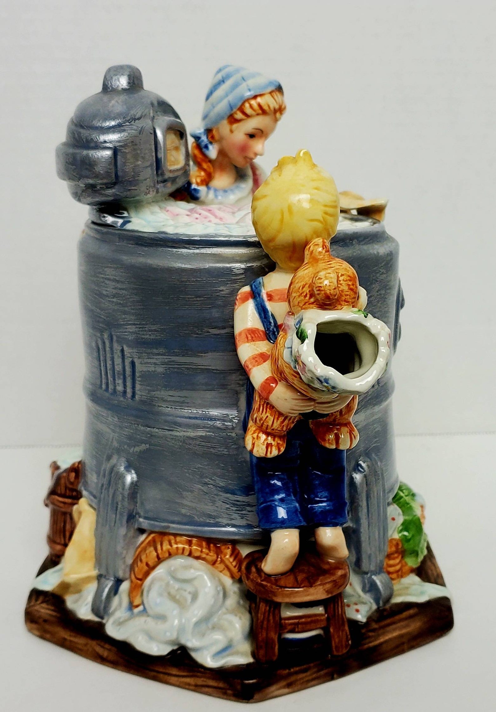 Vintage Ceramic Laundry Day Teapot: Mother and Child Washing Machine - Etsy