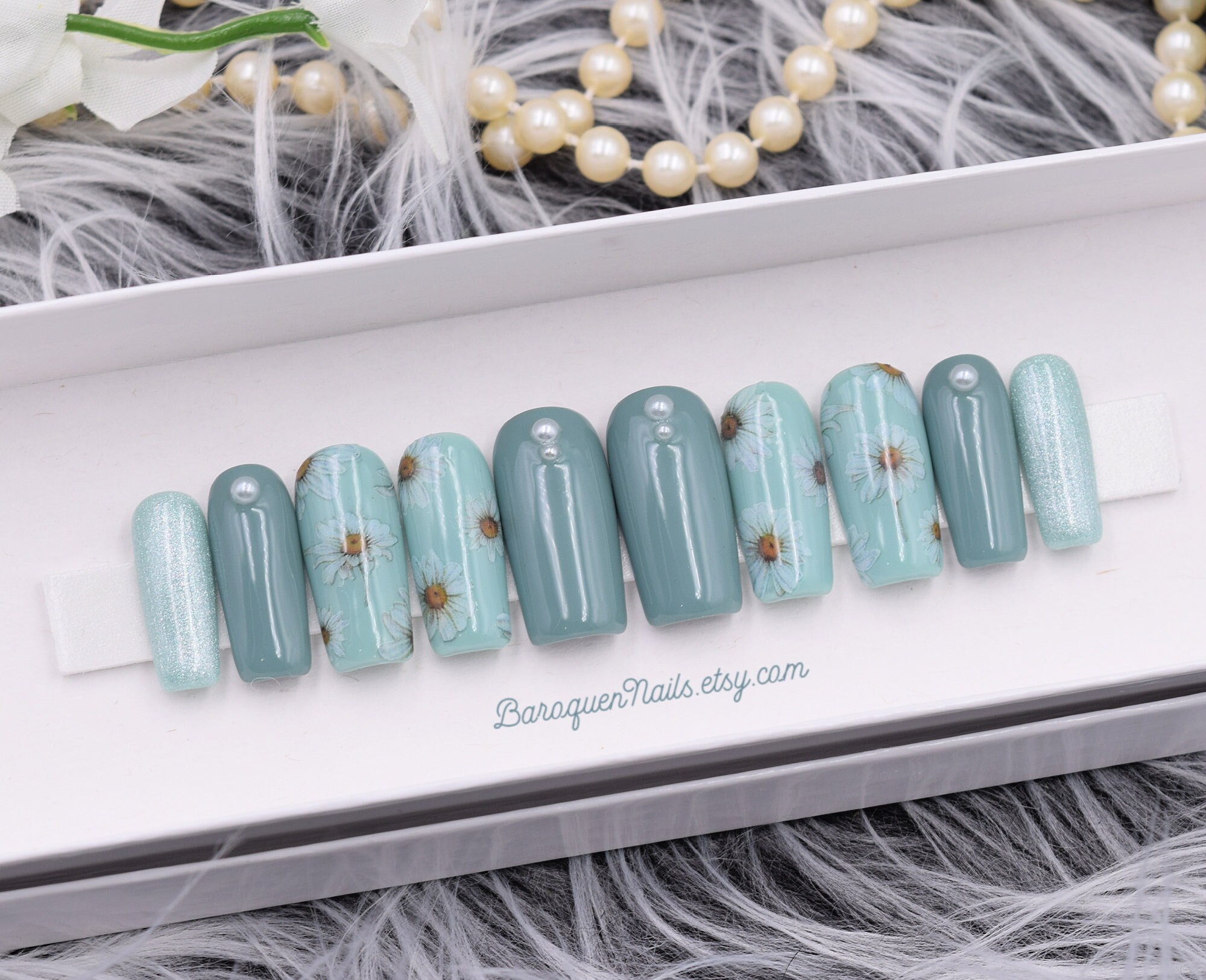 Sage Green Press on Nails: Chamomile Floral Pearl Nail Art - Etsy