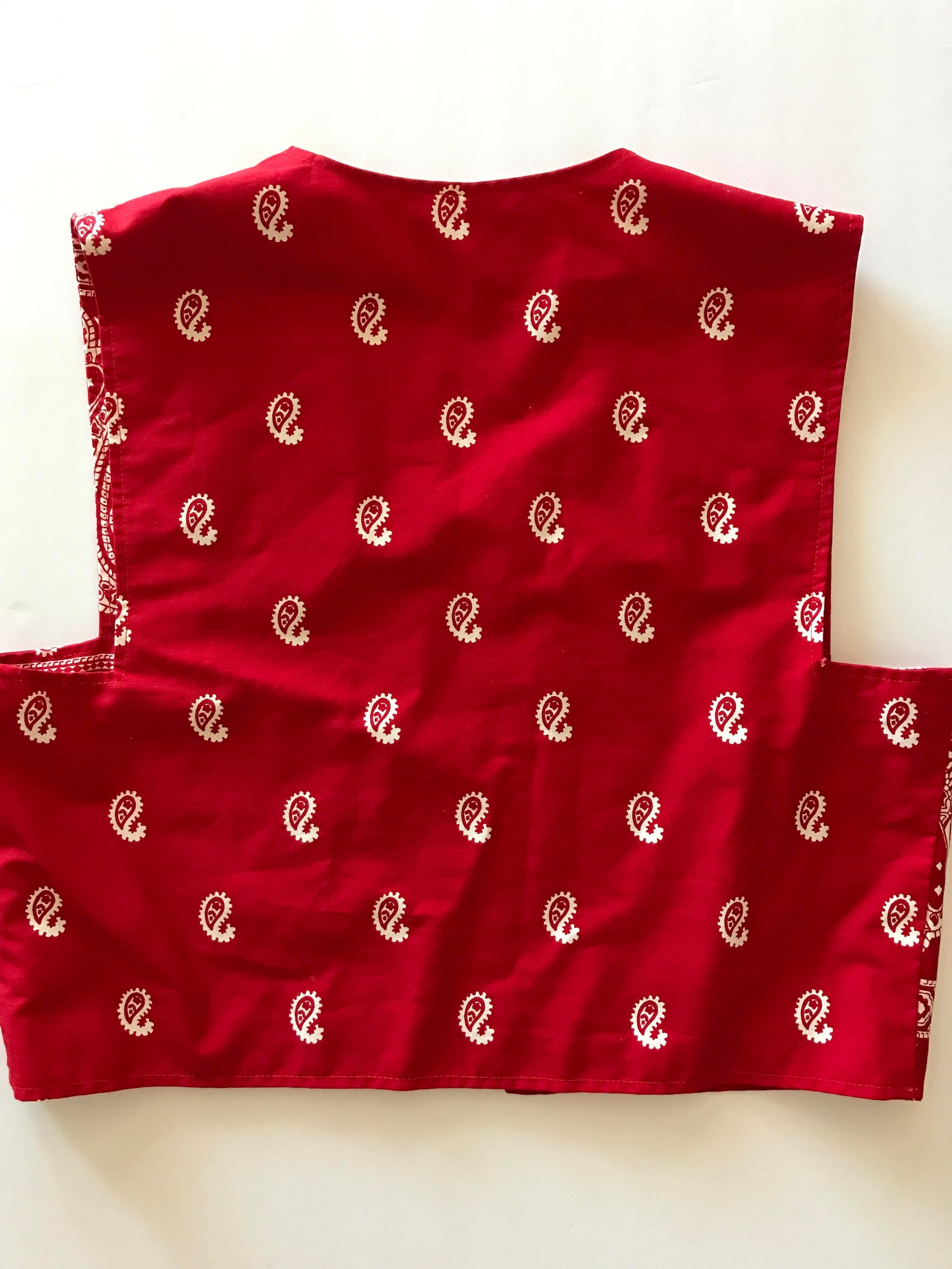 Bandana Paisley Vest Red & White Love Charming Country - Etsy