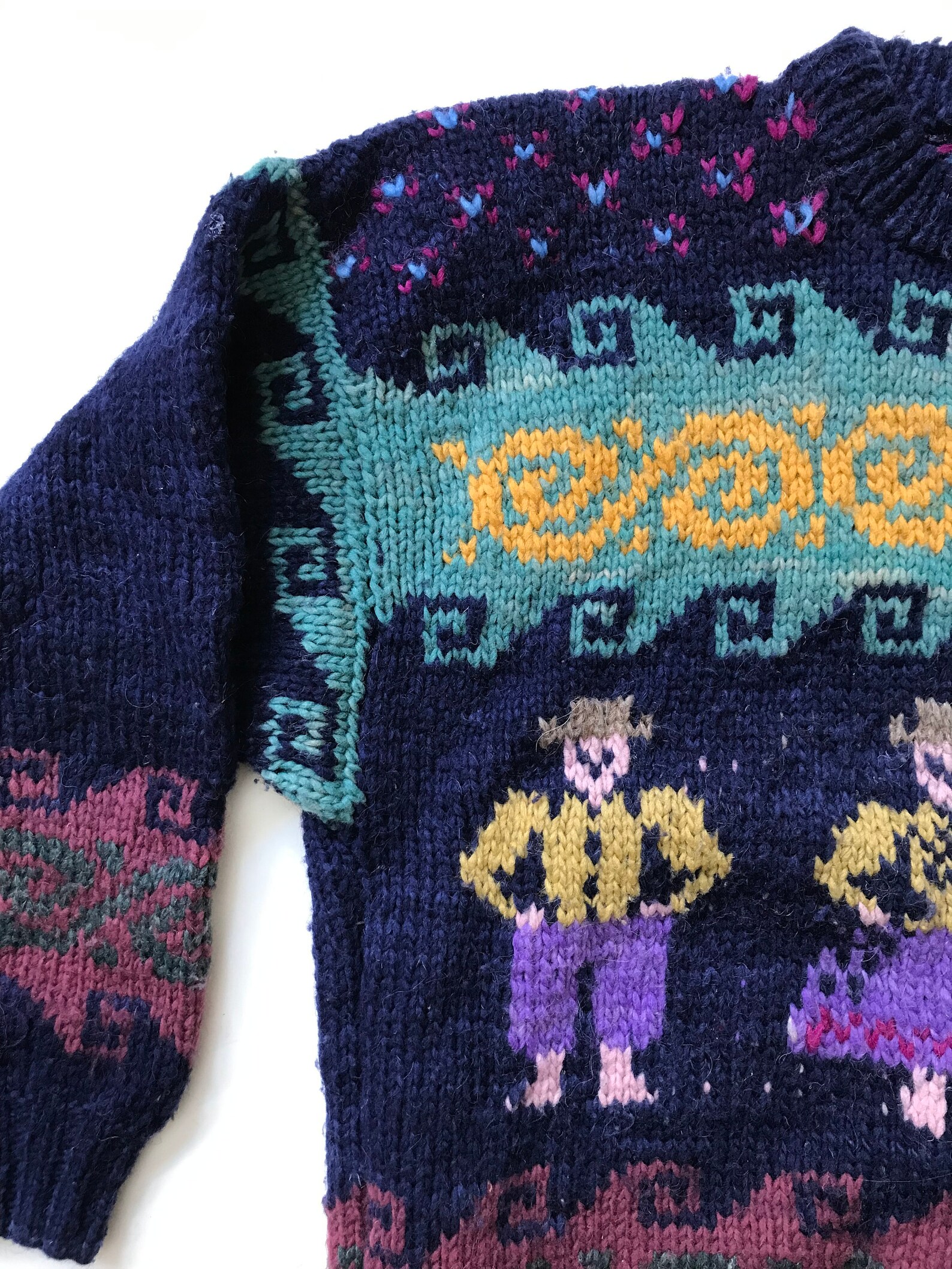 Ethnic Sweater Ecuador - Charming People in Folk Costume - Yummy Thick ...