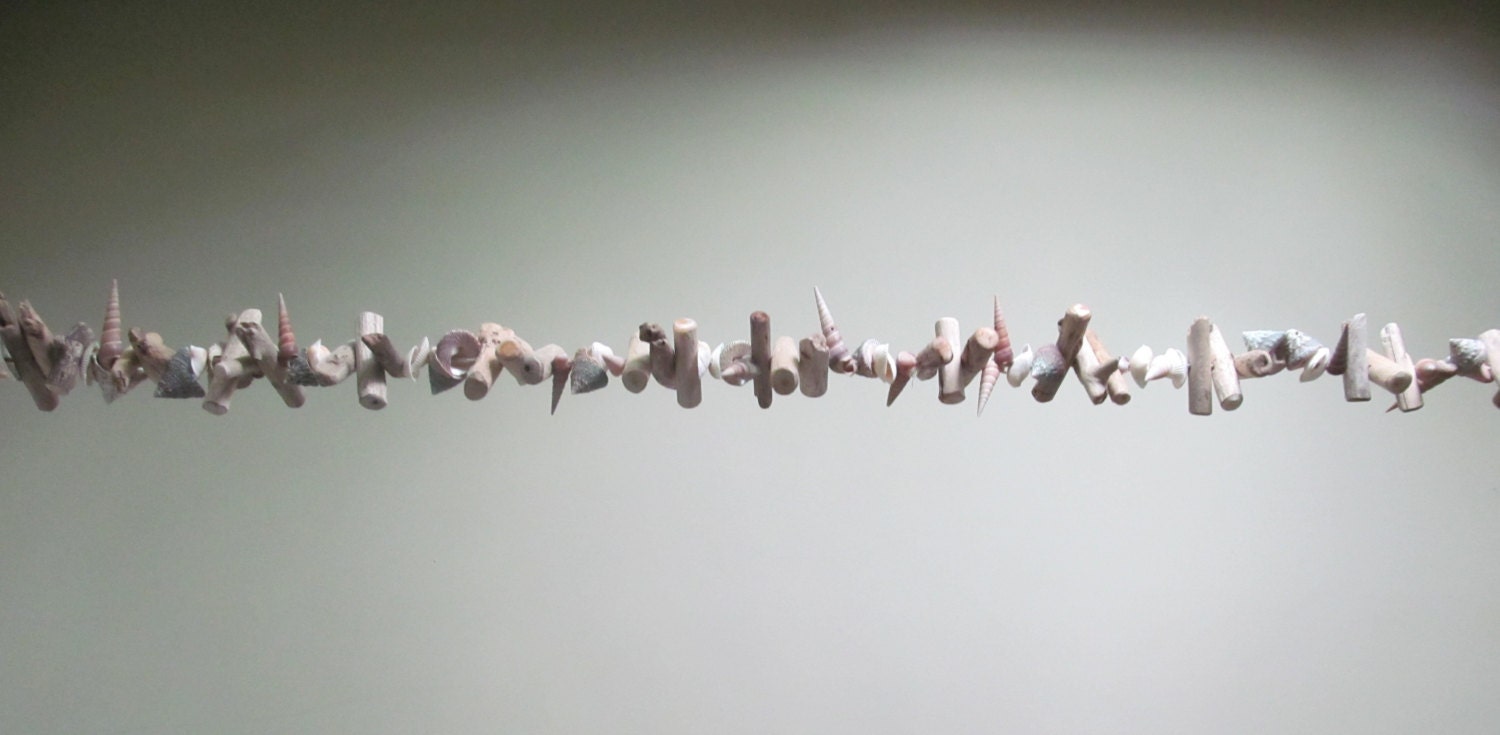 Driftwood and Shell Garland Sold by the Foot Beach Home - Etsy Canada