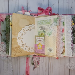 Joy Spring Junk Journal - Etsy