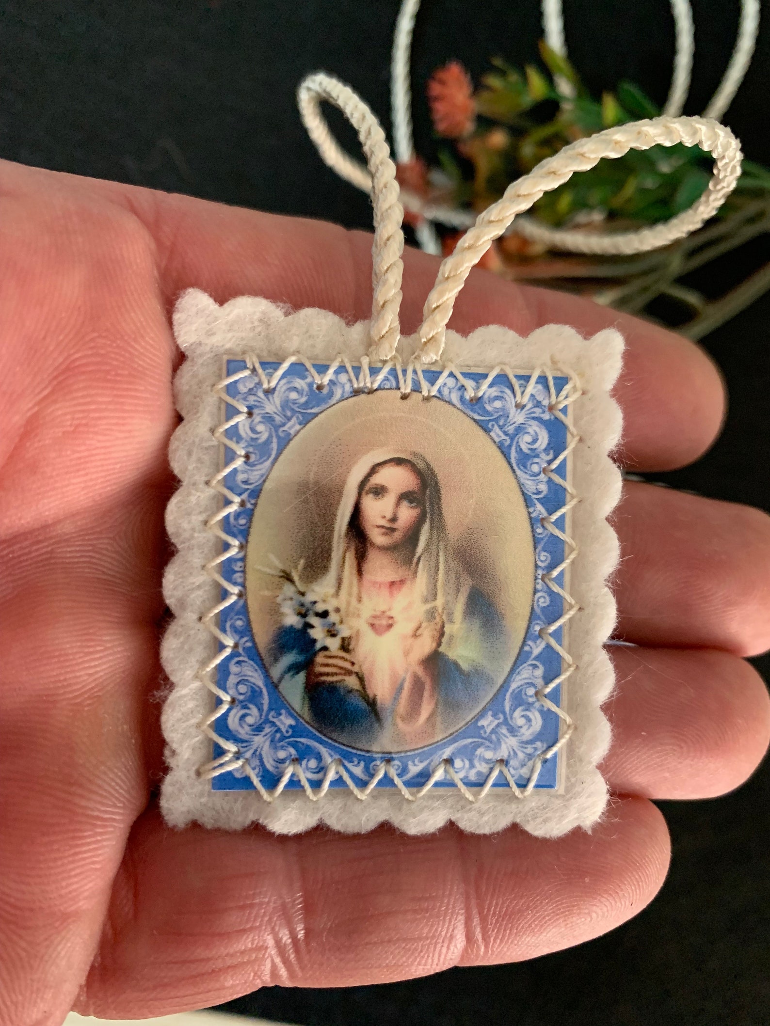 IMMACULATE HEART of MARY. Scapular With Laminated Images. Measures 4cm ...